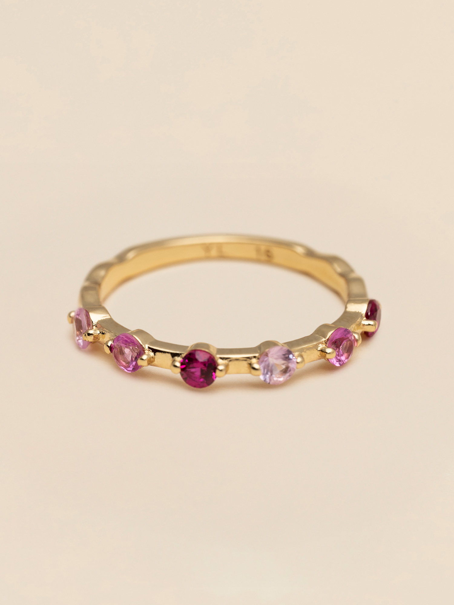 Saga ring - Ruby - Ylva Li